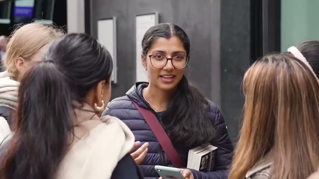 ISKCON London : A Spiritual Sanctuary For Bhakti Yoga